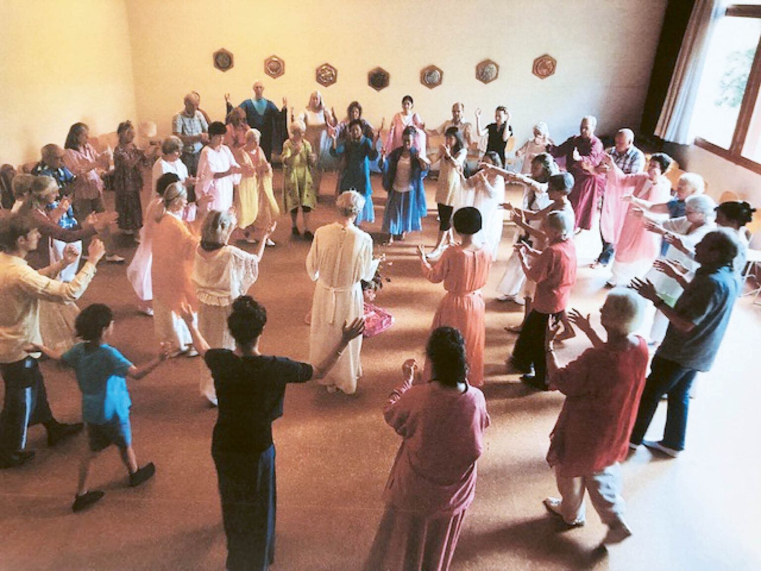 Eurythmy - Into Heavenly Realms